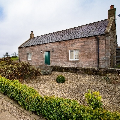 Honeymoon news: A stunning new bijou coastal cottage perfect f...